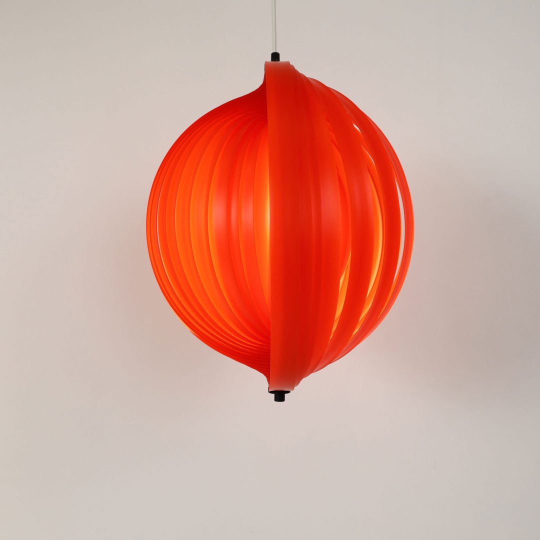 Modern Red Pendant Light - MODERNON - A Retrosexual Movement