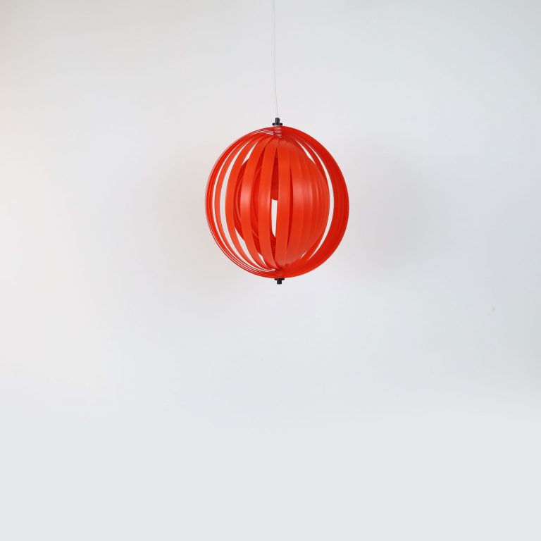 Modern Red Pendant Light - MODERNON - A Retrosexual Movement