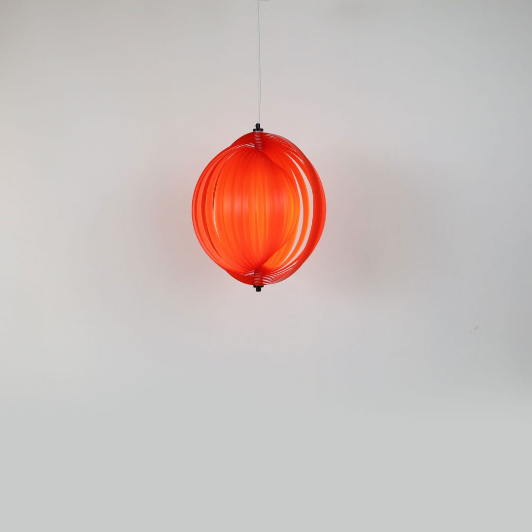 Modern Red Pendant Light - MODERNON - A Retrosexual Movement